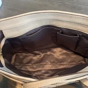 Coach | Bags | Coach Lazar Cut Beige Tote Very Gently Used Excellent ...